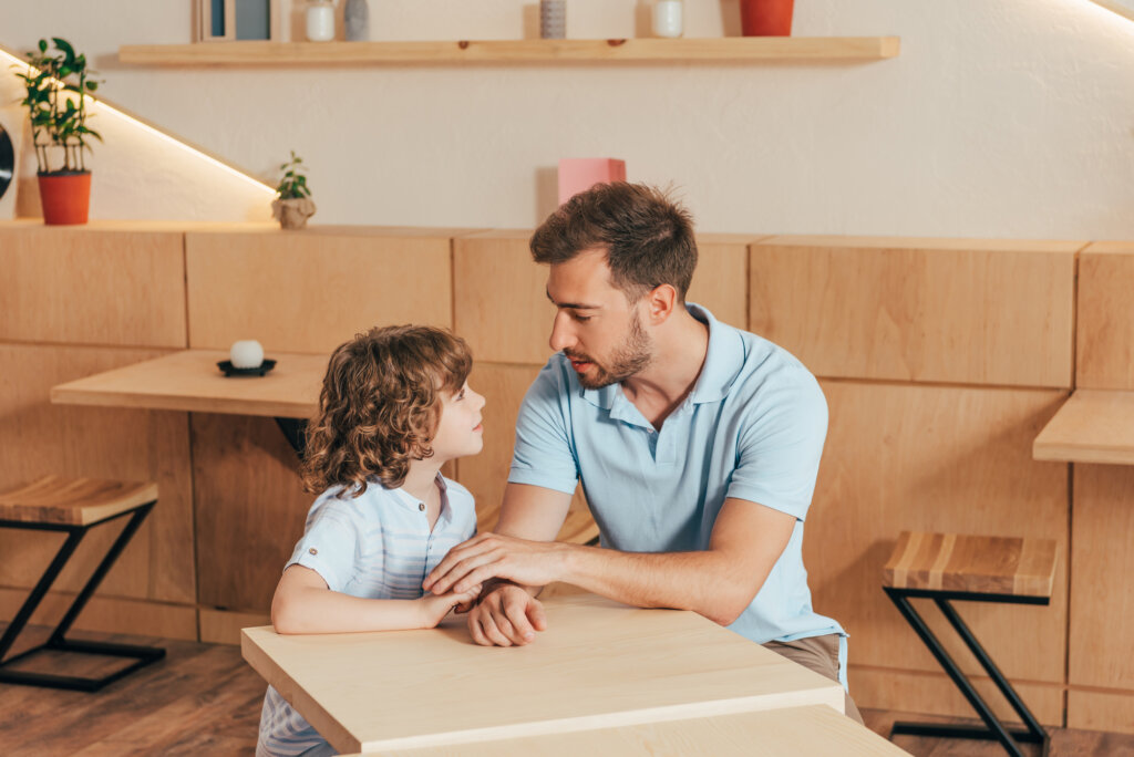 The Art of Saying Sorry to Your Kids | Kiddipedia