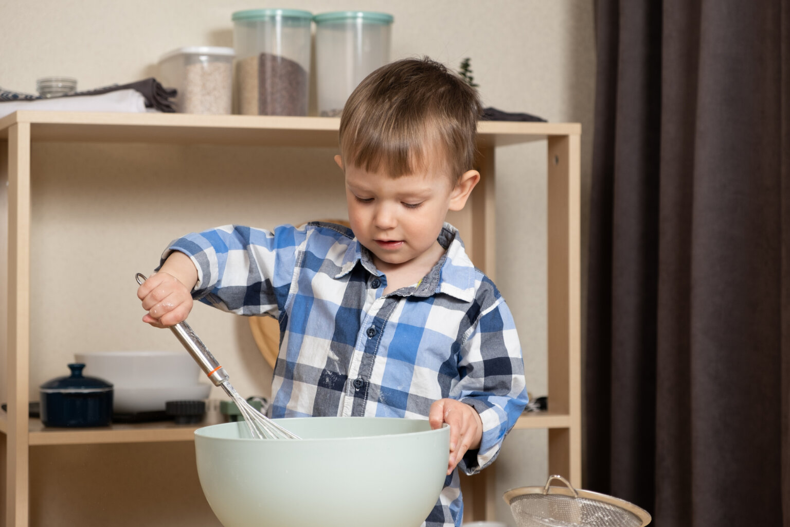 Safety at Home in the Early Years: Kitchen Safety Tips | Kiddipedia